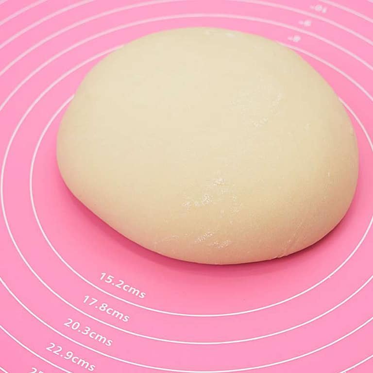 silicone dough mat (rubber pastry board) 🌊 Makes baking Delightful ...